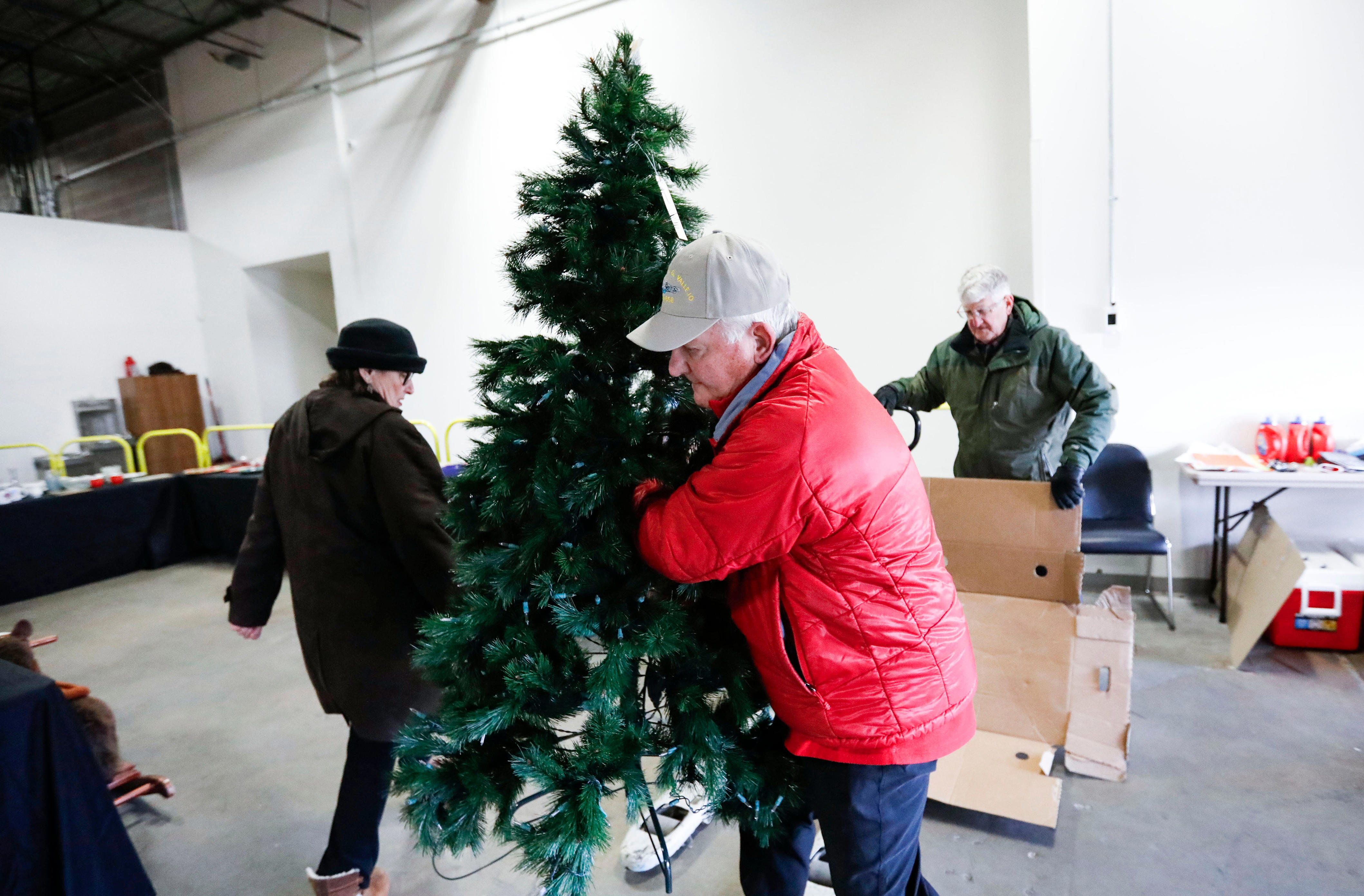 Share Your Christmas aims to foster happy holidays in Springfield