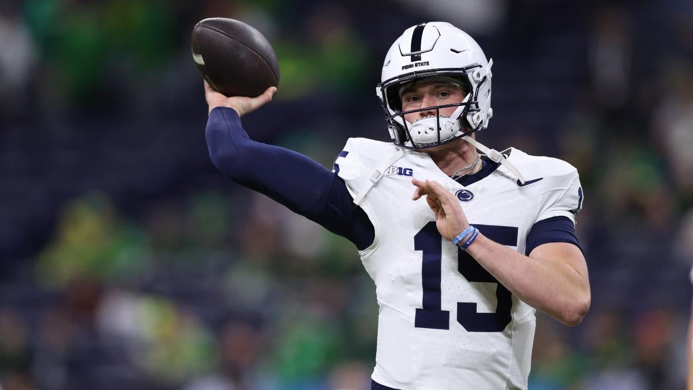 2024 college football bowl season score predictions, odds, CFP picks ...
