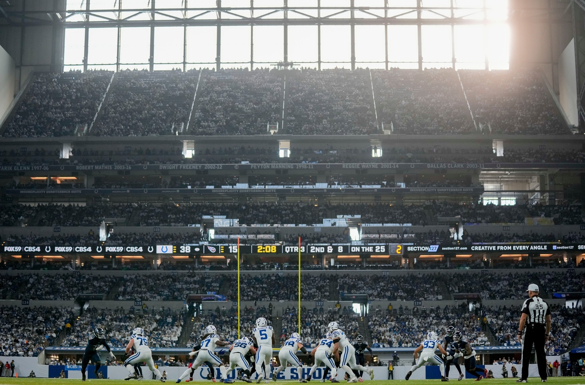 Complete projections for every NFL Week 17 matchup