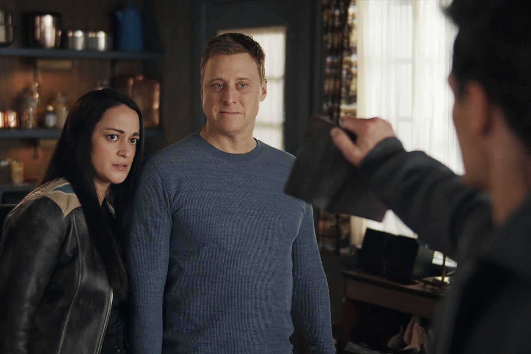 Resident Alien Season 4 Enters Production with Behind-the-Scenes Sneak ...