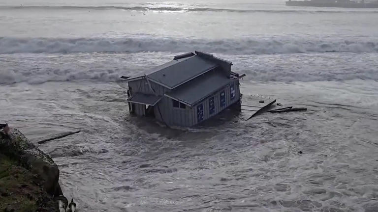 Two Rescued In California Pier Collapse Amid Pounding Surf