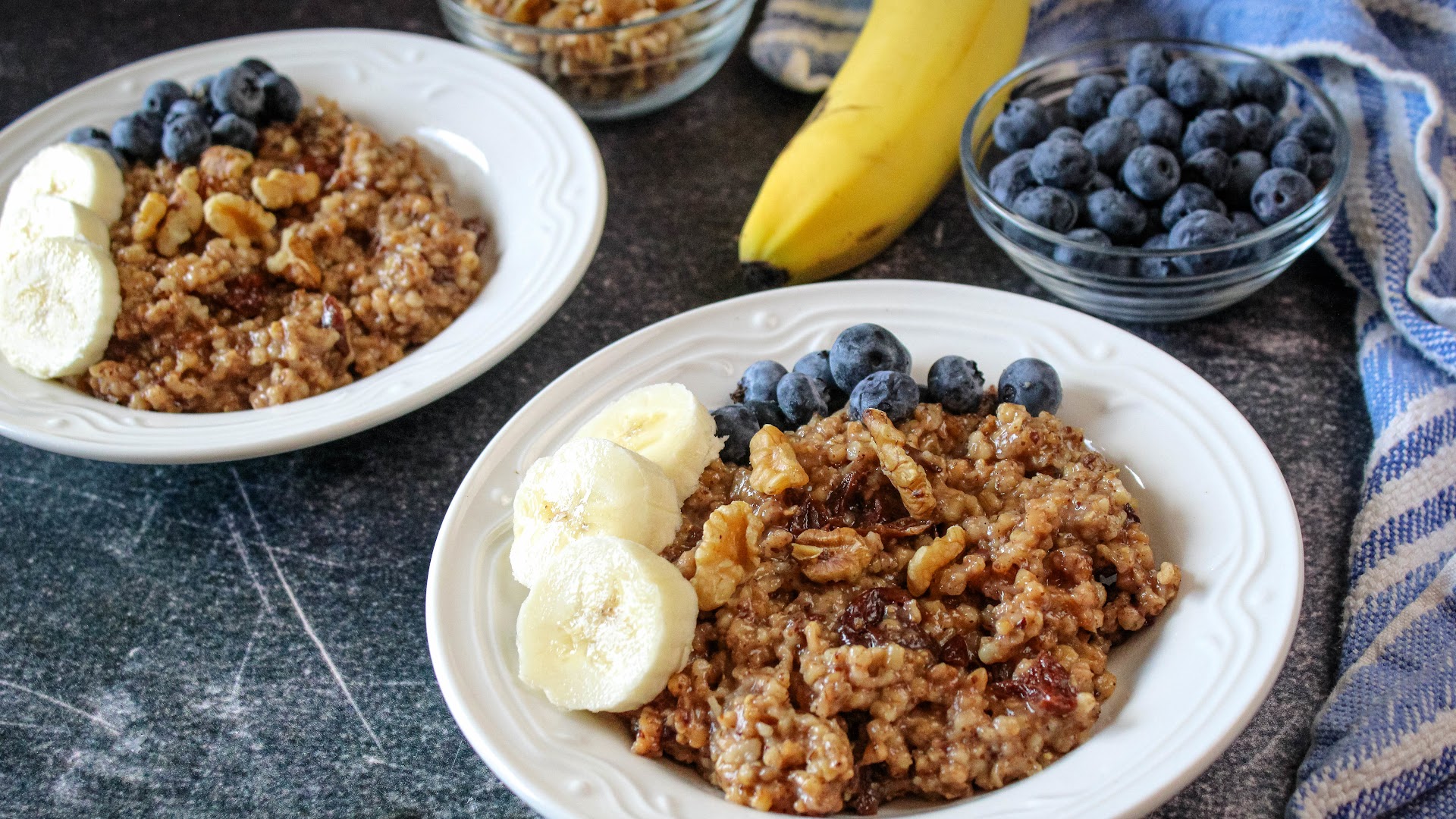 This Overnight Maple Oatmeal Is A Delicious Way To Start The Day ...