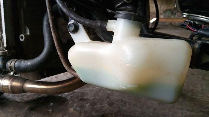 Ini anjuran bengkel kapan harus cek dan ganti air radiator motor bekas