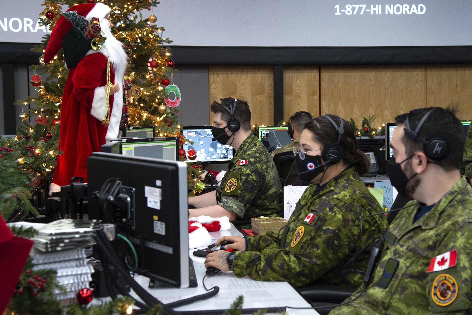 Where is Santa right now? Use the NORAD tracker to map his flight ...