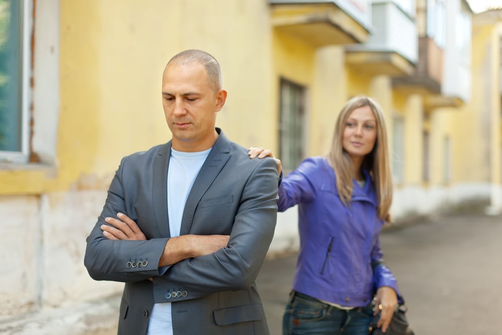 13 Signs You’re Married To An Angry Explosive Man & How To Protect Yourself