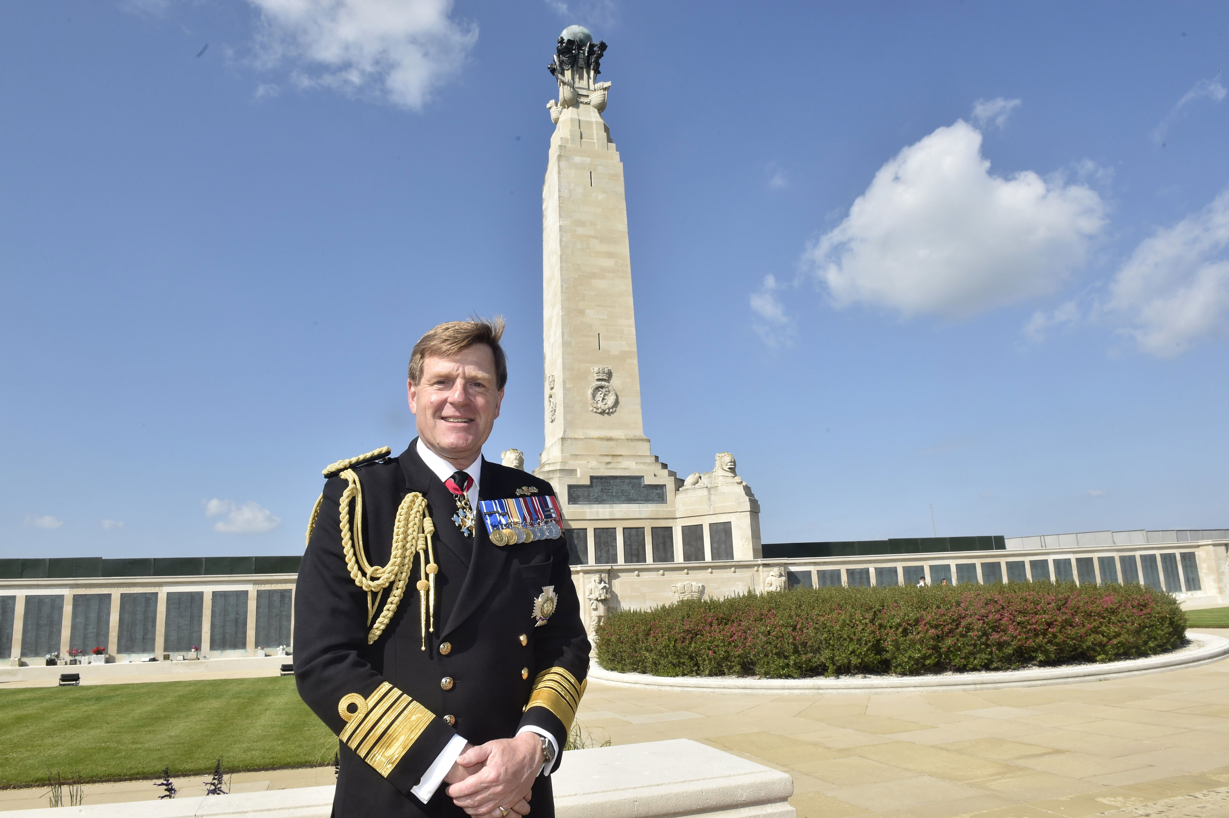 Royal Navy: Decorated Royal Marines General named new First Sea Lord ...