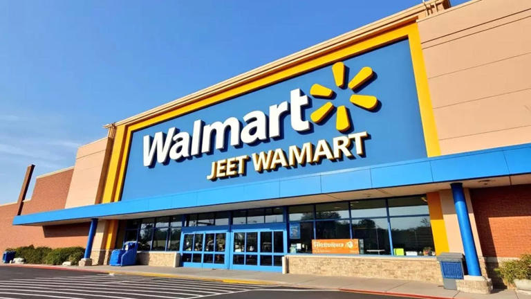 Target, Costco, Walmart Stores Working Hours: What's Open And Closed On ...