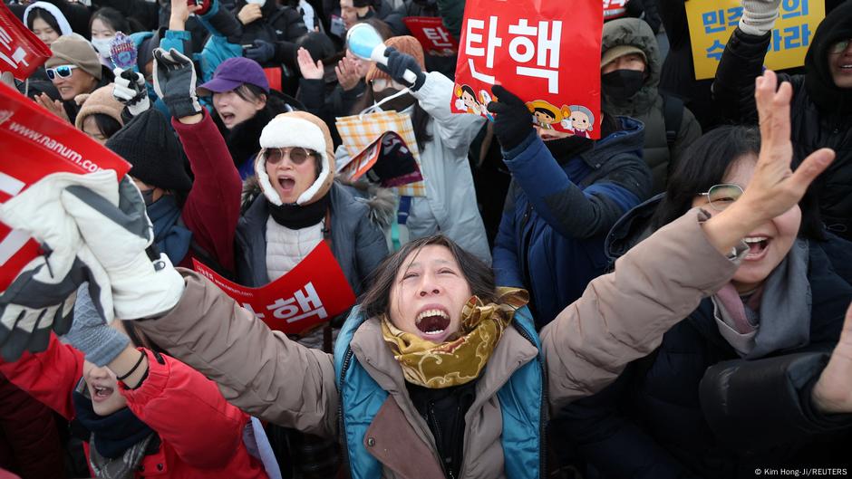 Women at the forefront of South Korea's martial law protests