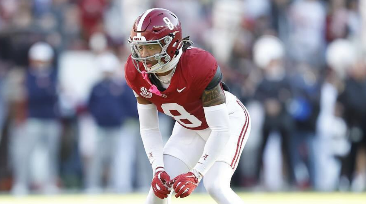 DeVonta Smith Makes It Official For Notre Dame