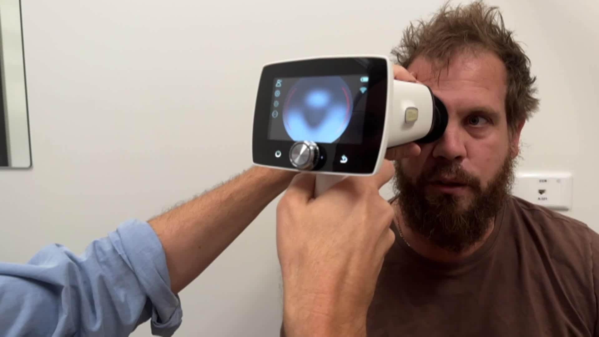 AI-powered retinal scanner provides regular eye treatment in remote ...