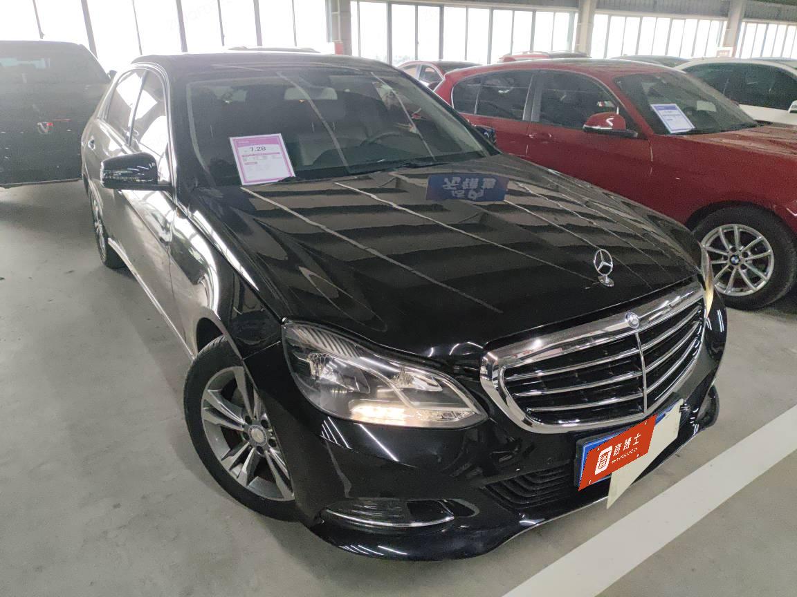 奔驰 奔驰E级 2014款 E 260 L 运动型实拍图