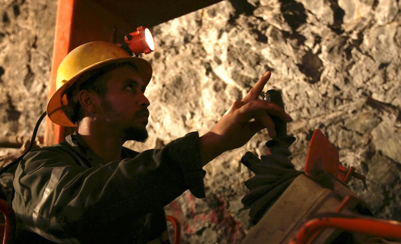 Saudi Arabia extends bids deadline for largest mineral belts Saudi Arabia extends bids deadline for largest mineral belts