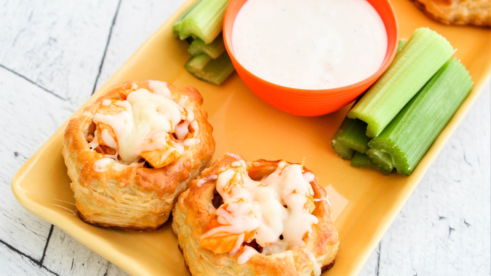 If You Like Buffalo Chicken Wings, You're Going To Love This Puff ...
