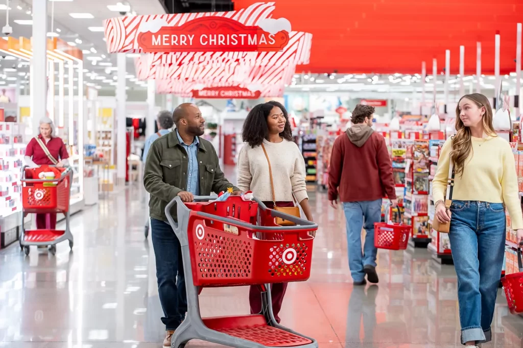 What stores are open and closed on Christmas Day in 2024? Hours for ...