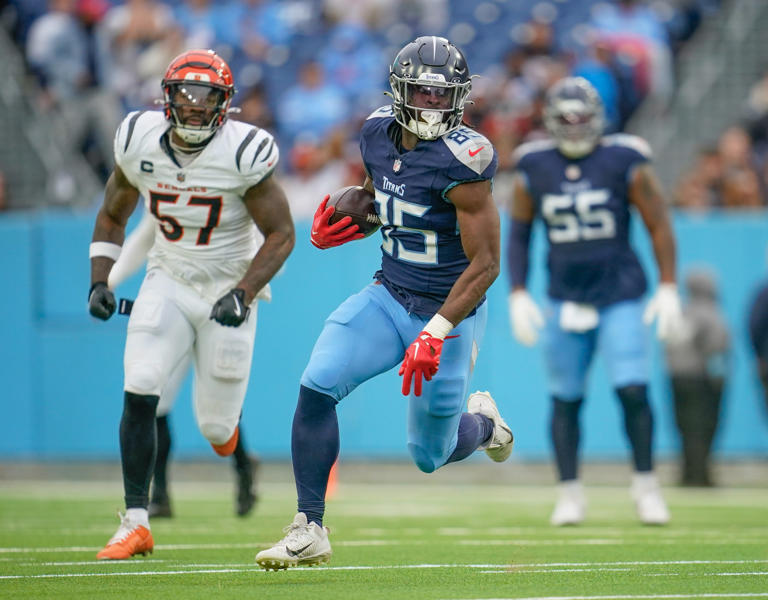 Colts at Giants: Predictions, picks, odds for NFL Week 17 game