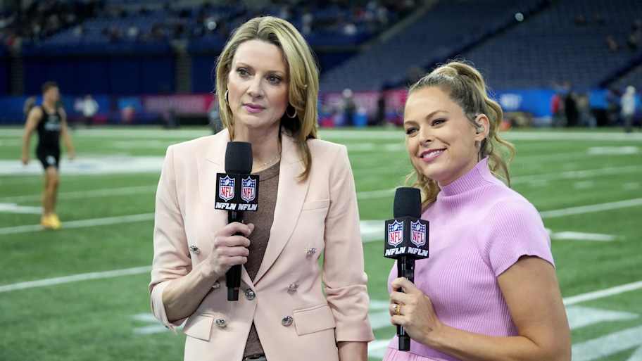 NFL announcer schedule & pairings for Week 17 of 2024 season