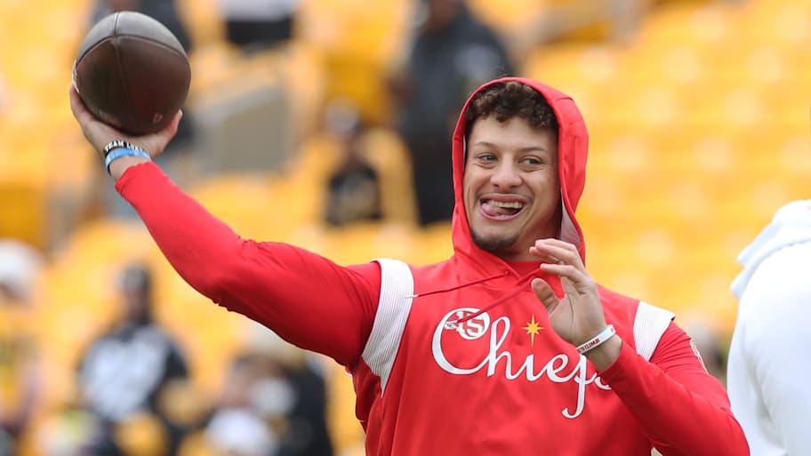 Chiefs Clinch AFC's No. 1 Seed, First-Round Playoff Bye with Win Over ...