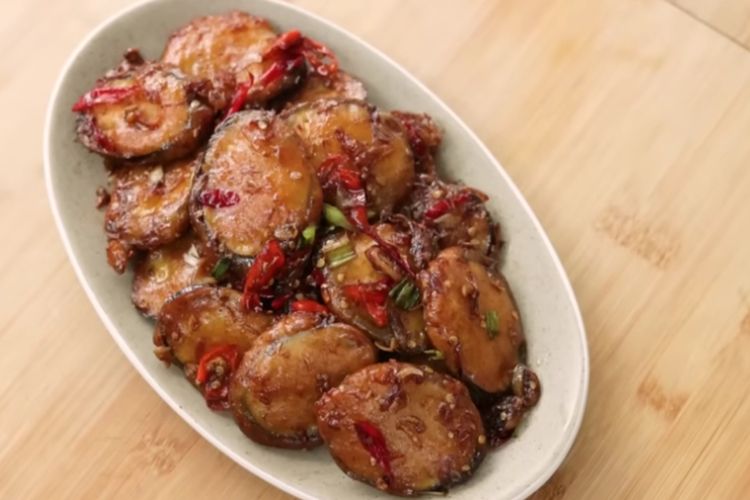 Resep Terong Raos Khas Pandan Wangi yang Cocok Jadi Lauk Makan Siang!