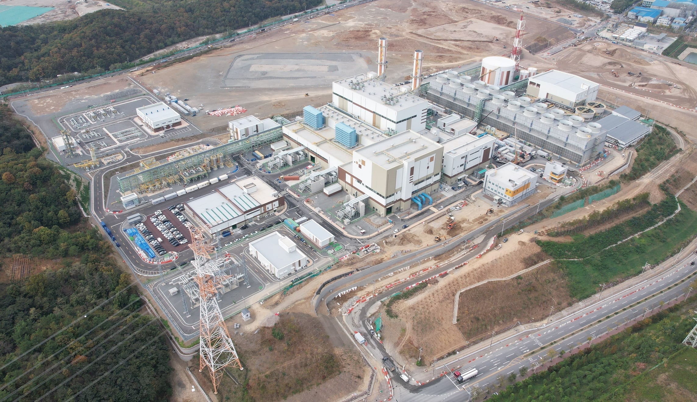 SK가스, 1.4兆 투자한 LPG·LNG 복합발전소 상업운전 개시