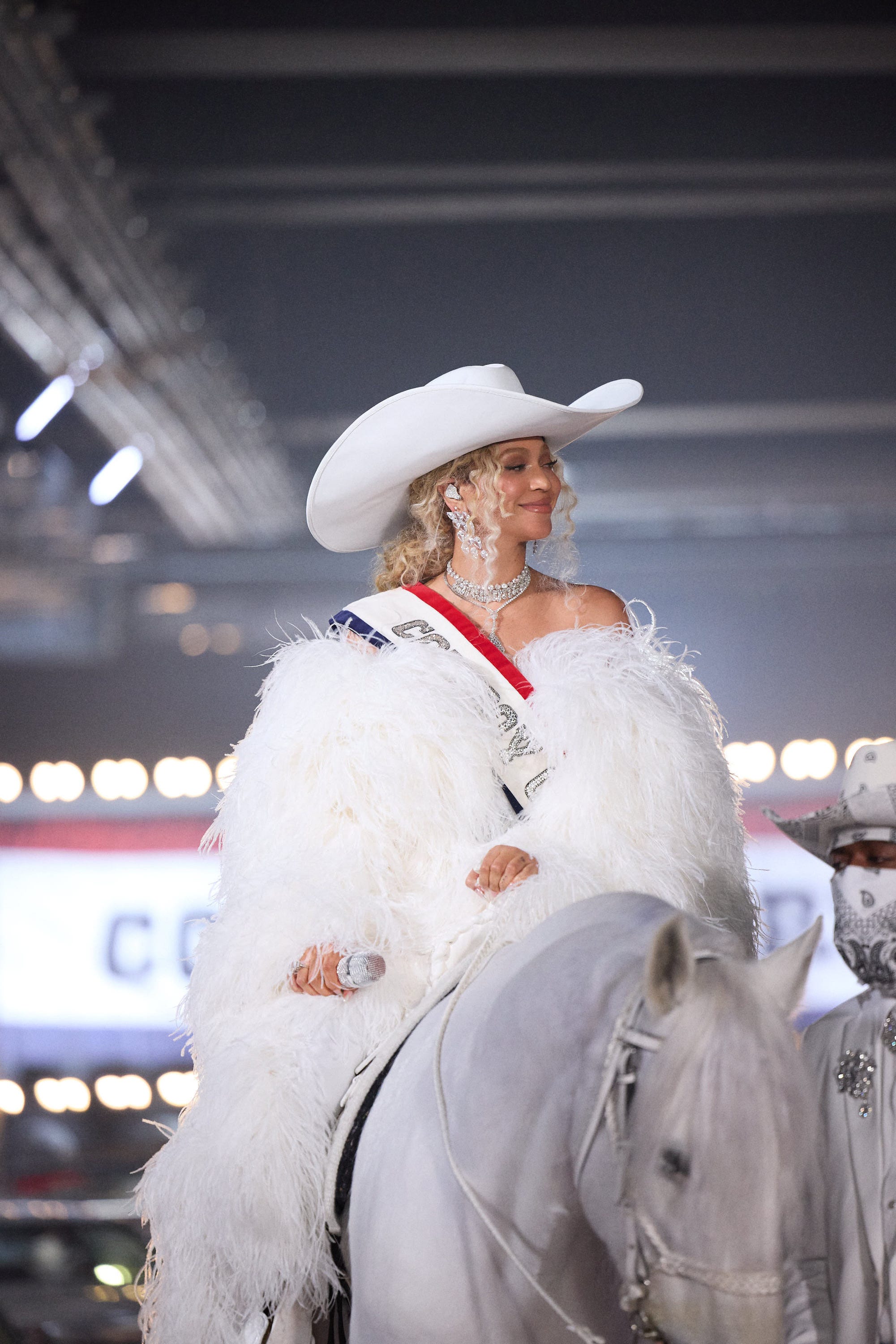 Beyoncé kicks off her 'Cowboy Carter' tour: Live updates from L.A. on ...