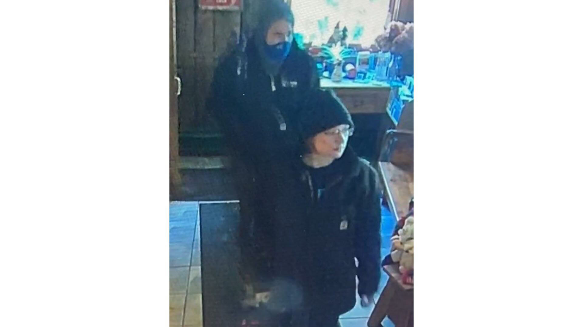 Police trying to identify 2 burglary suspects Police trying to identify 2 burglary suspects