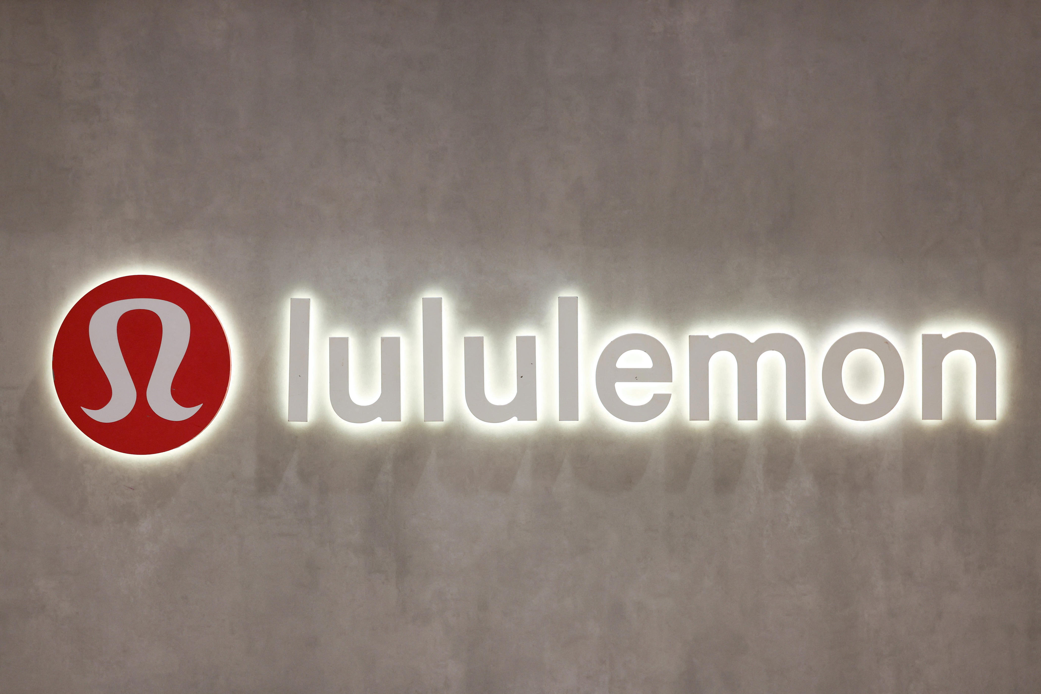 Pensacola's first Lululemon store planned to open by this summer