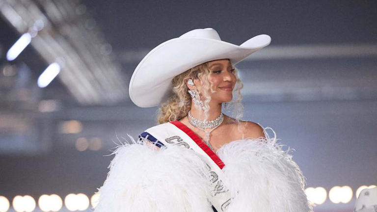 How much did Beyonce get paid for Netflix NFL Christmas halftime show? How much did Beyonce get paid for Netflix NFL Christmas halftime show?