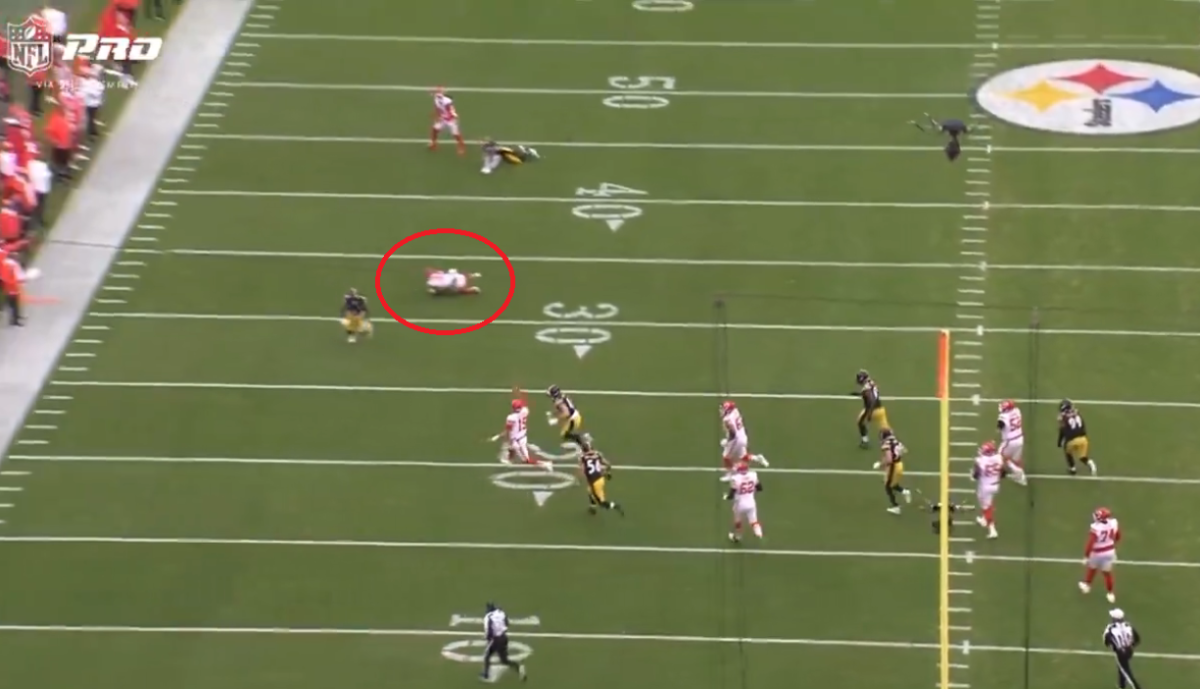 Chiefs QB Patrick Mahomes' description of improbable pass to RB Samaje ...