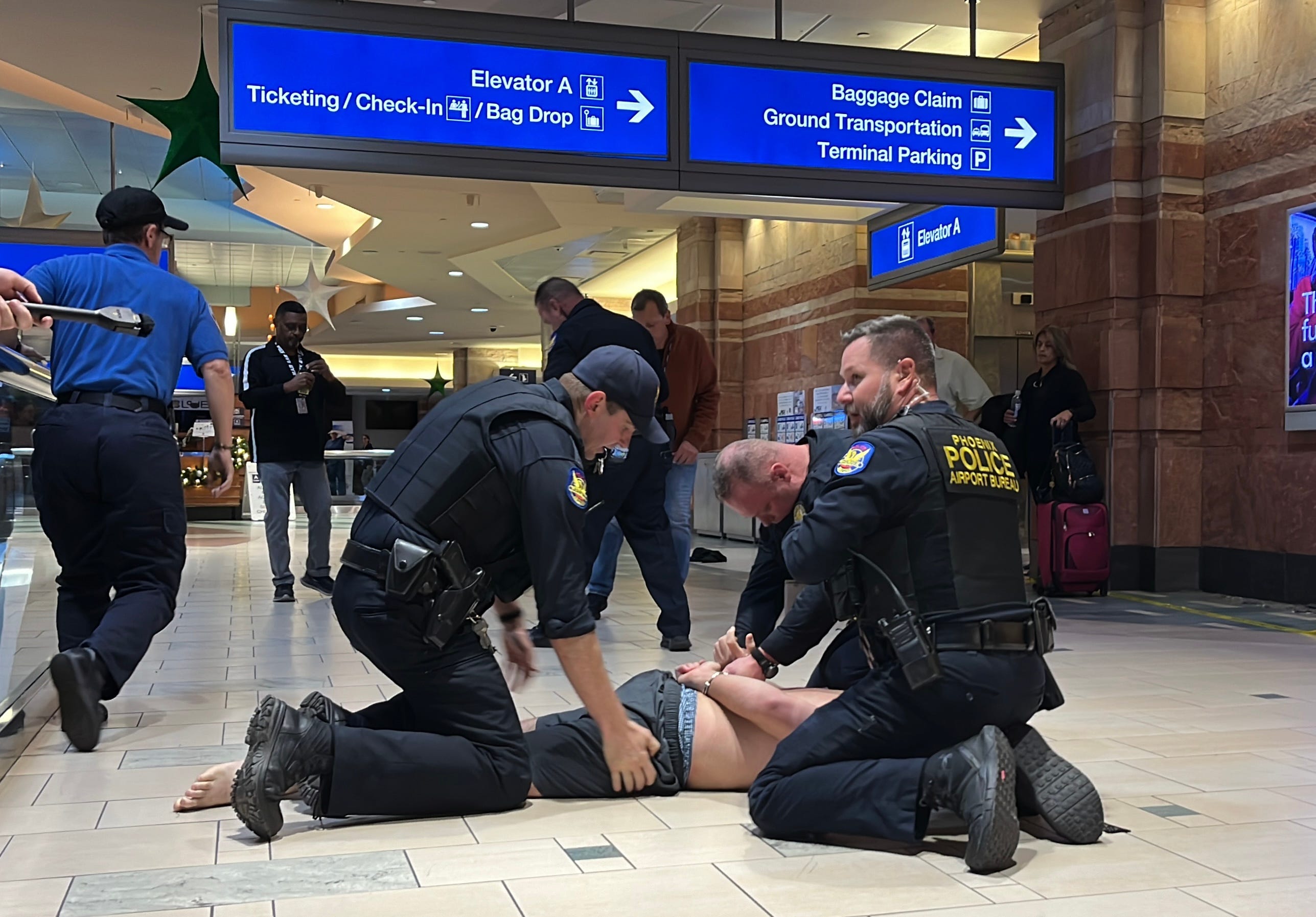 Sky Harbor Christmas shooting: Phoenix police have 'No update'