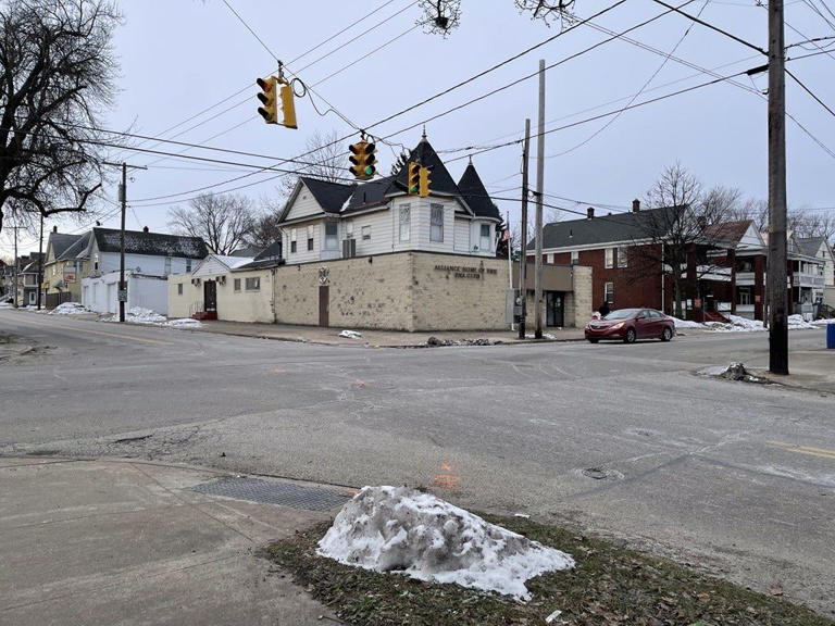 Police: Child in medically induced coma after collision at Erie ...