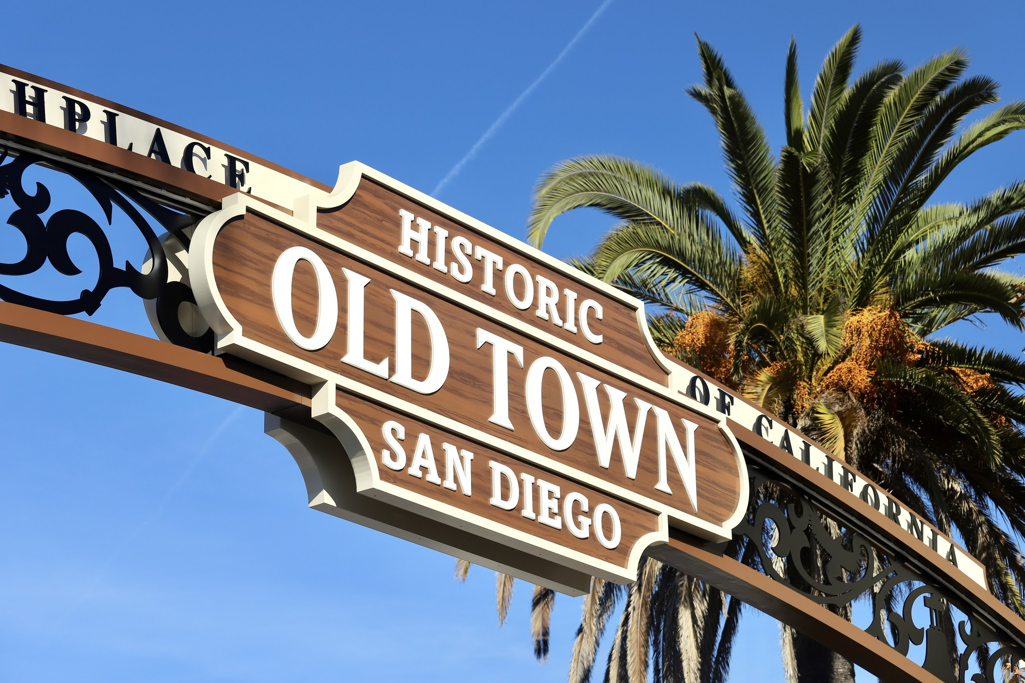 Old Town Gets Gateway Sign, Booster Diane Powers Honored with Street Name