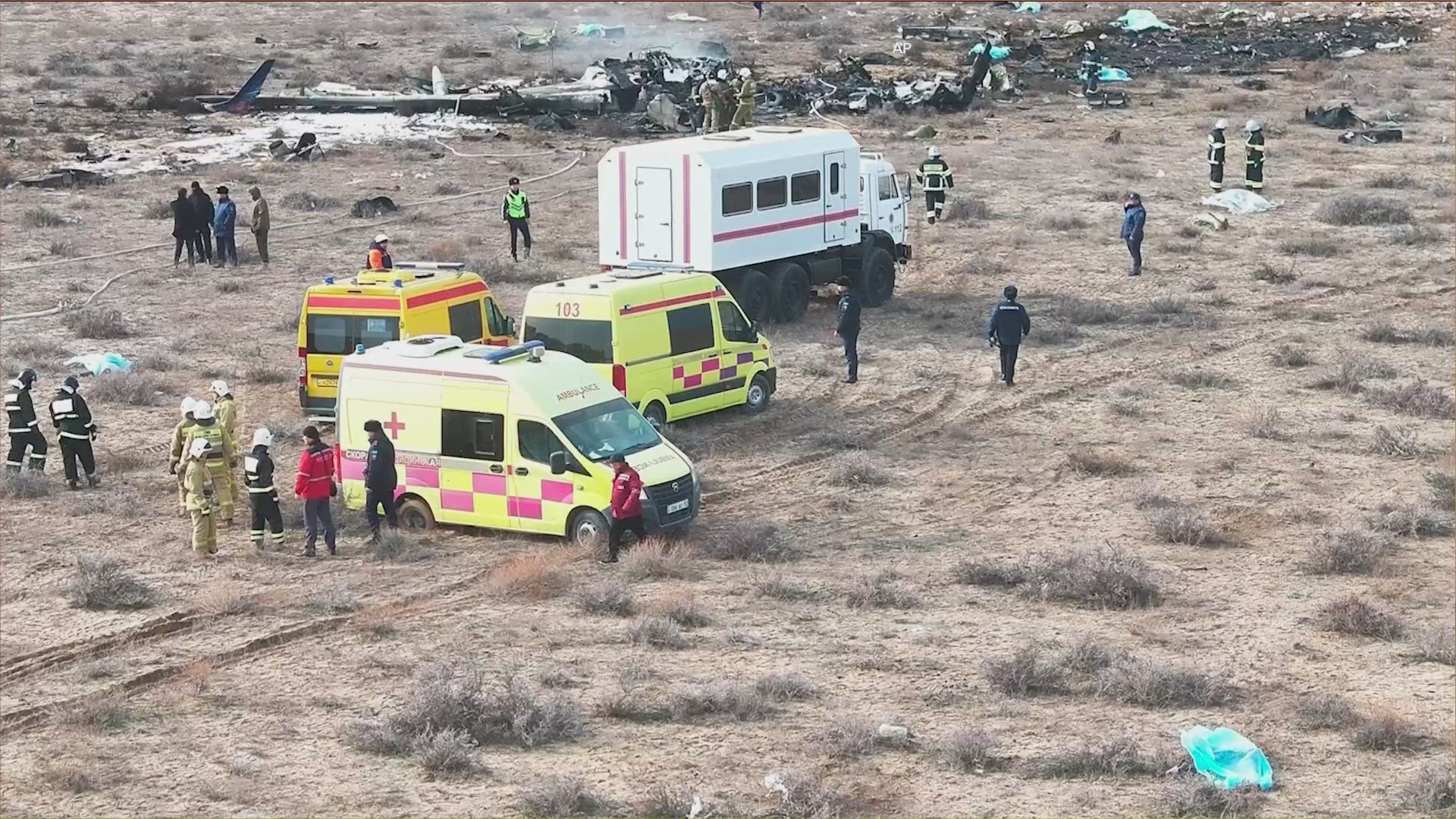 Kazakhstan plane crash leaves at least 38 people dead, 29 injured Kazakhstan plane crash leaves at least 38 people dead, 29 injured