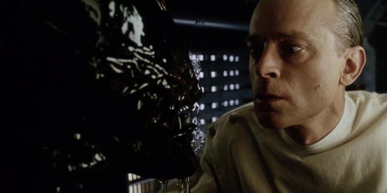 8 Things That Happen In Every Alien Movie