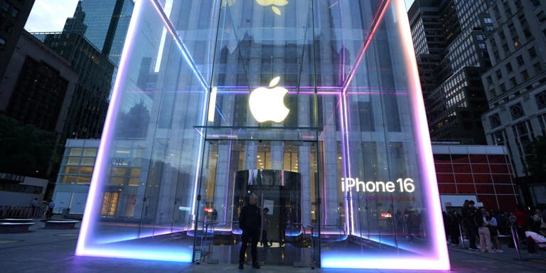Most bullish Apple analyst gets a little more bullish on AI-enhanced ... Most bullish Apple analyst gets a little more bullish on AI-enhanced ...