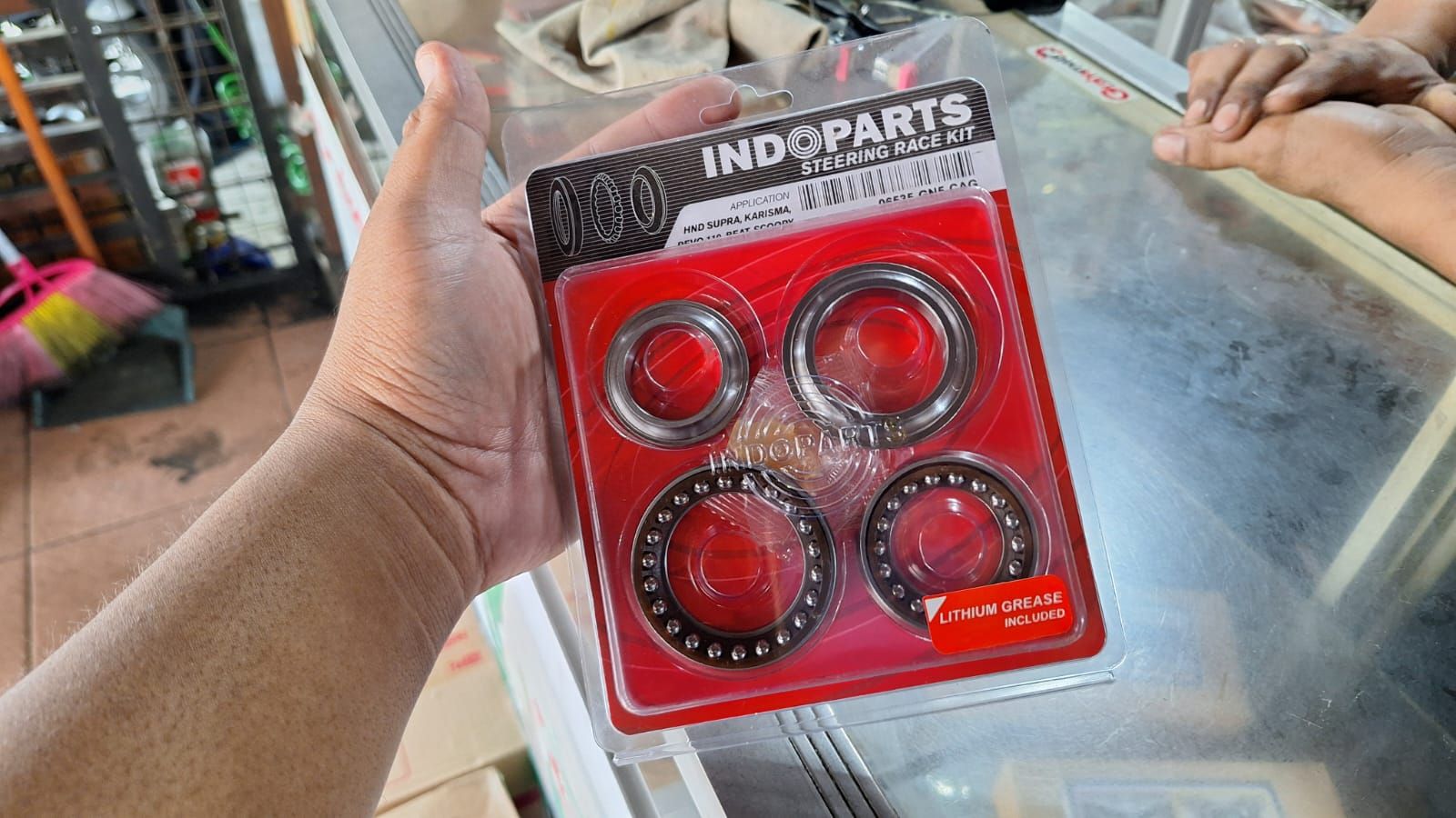 Lebih Murah dan Stok Melimpah, Ini Pilihan Komstir Untuk Honda PCX dan ADV