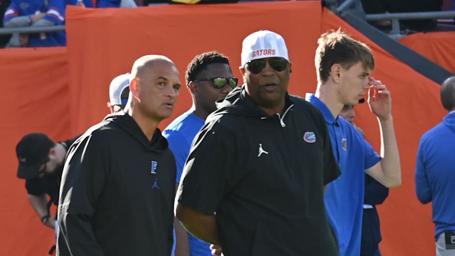 A Look at the Gators' Coaching Contracts