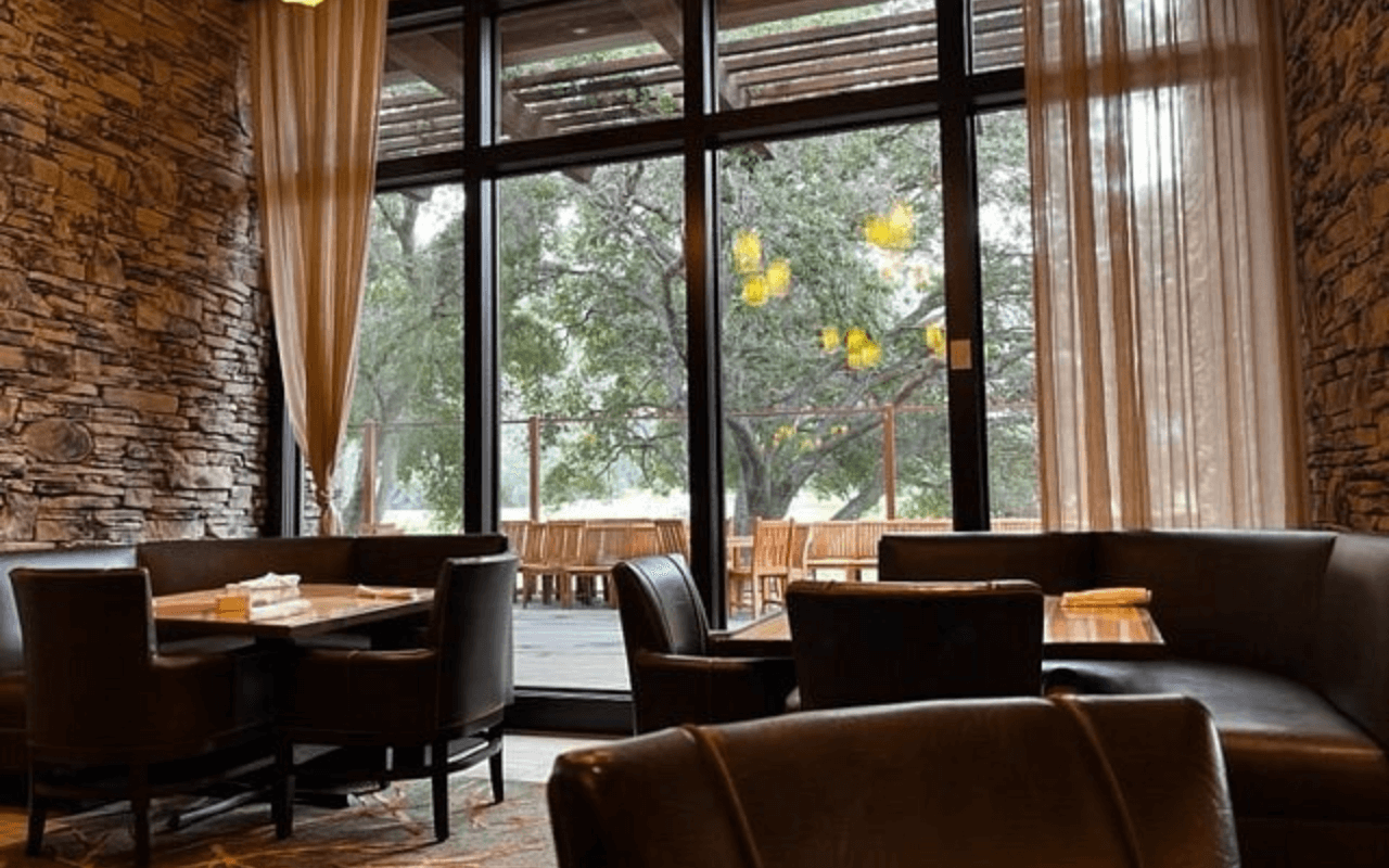 15 Native American-Owned Hotels That Celebrate Heritage