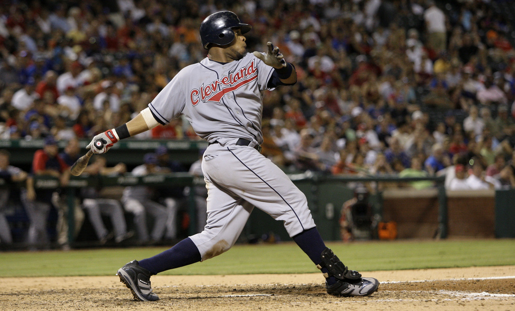 Carlos Santana returns to Cleveland on 1-year deal, first baseman's ...