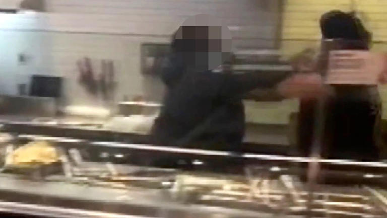 Chipotle customer attacks employee behind counter over order — then allegedly threatened to ...