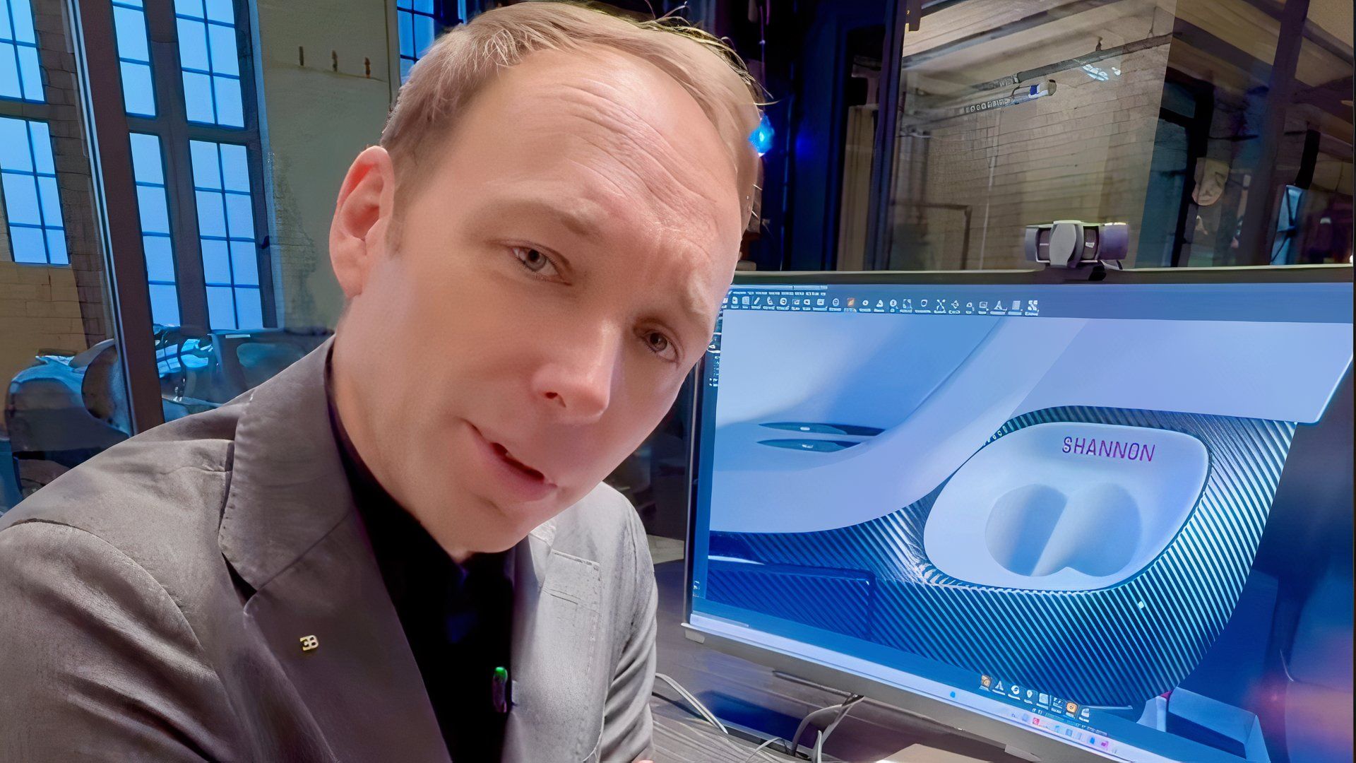 Bugatti Chiron Owner Gets Custom Cupholder From Automaker For The Holidays