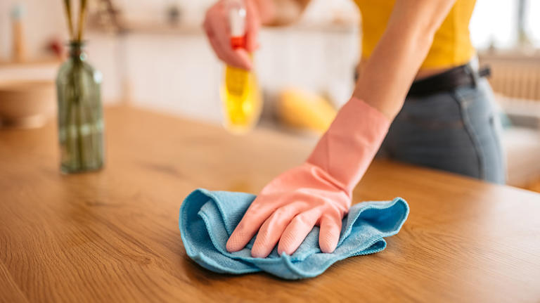 What The Different Colored Dust In Your Home Means (And What To Do ...