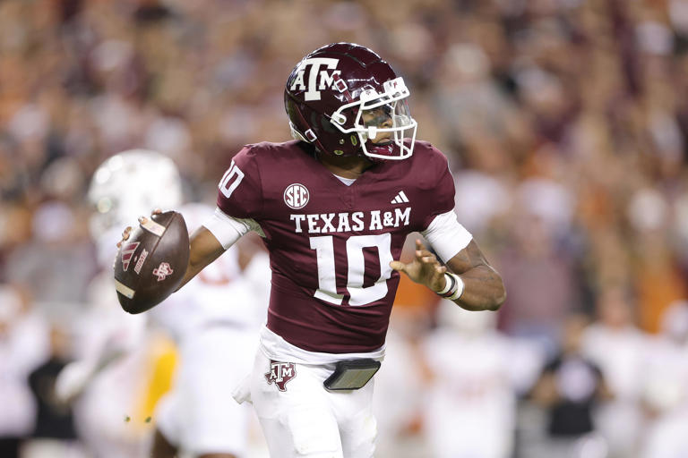 Marcel Reed injury update: Texas A&M QB returns after injuring ankle