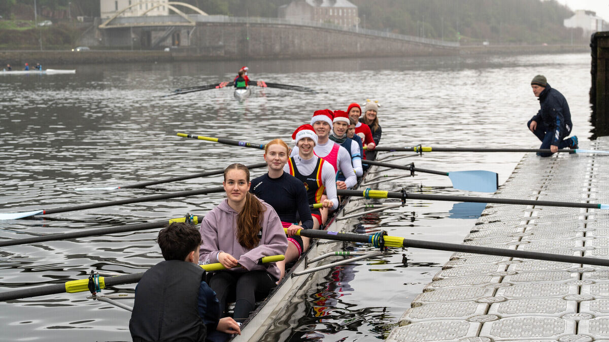 Watch: Rowers take into the Lee at The annual Cork boat scatter