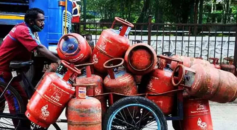 Keep these things in mind when using a gas cylinder. These smart safety ...