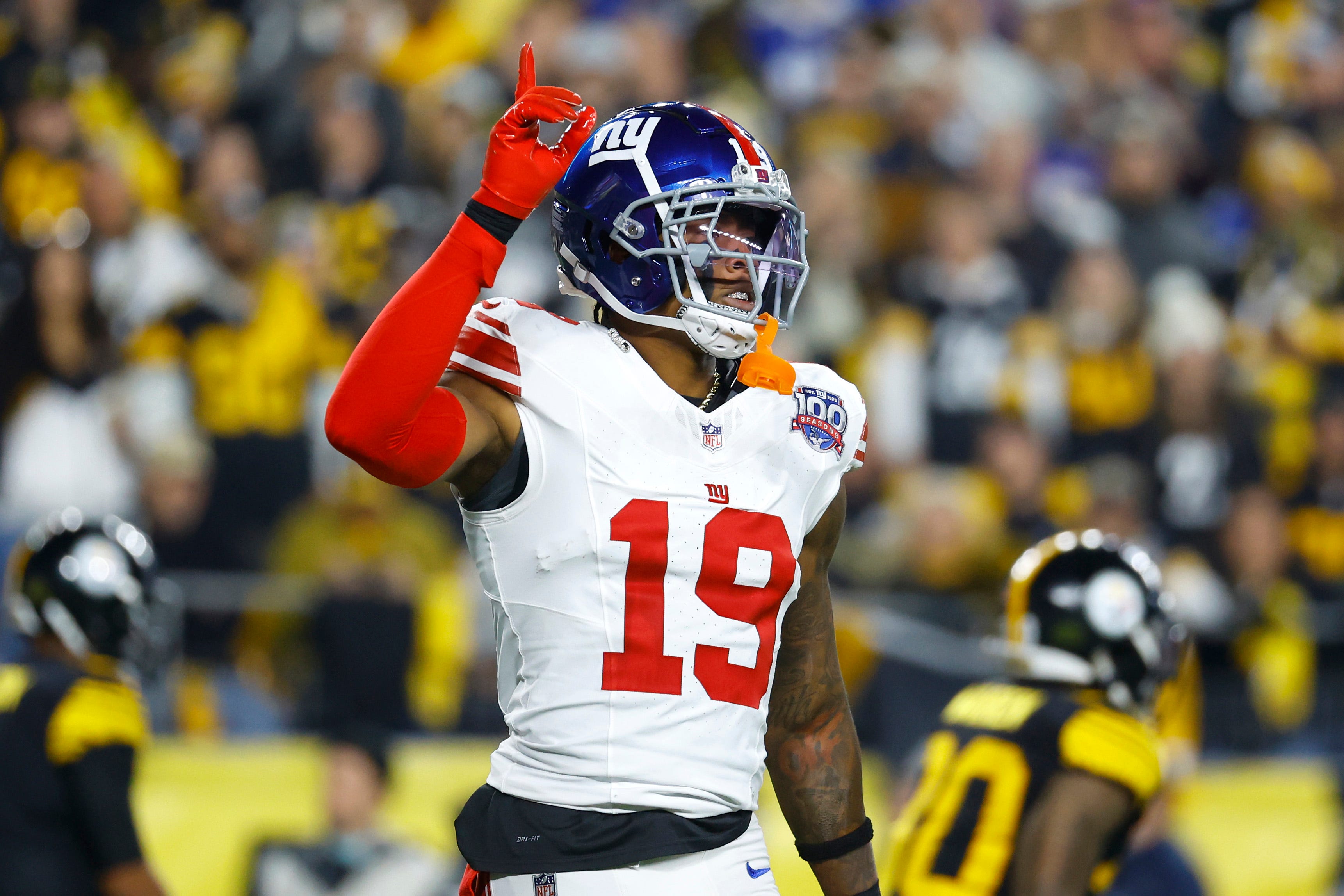 Packers fans are excited about free agent signing of linebacker Isaiah ...