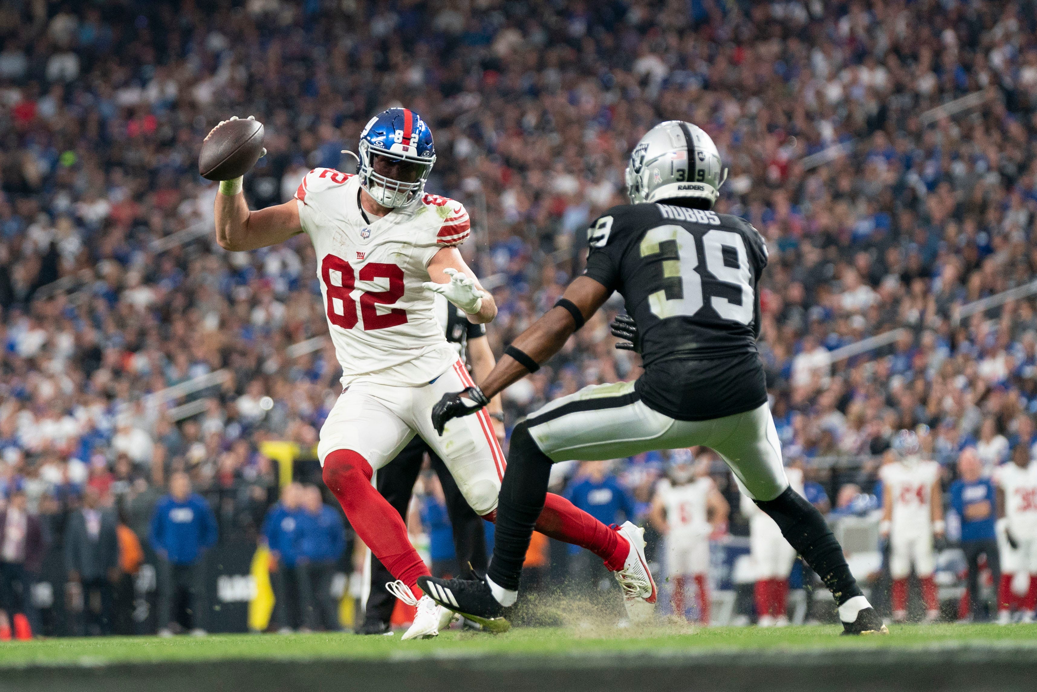 What channel is Raiders vs Giants NFL game today? Start time, schedule ...