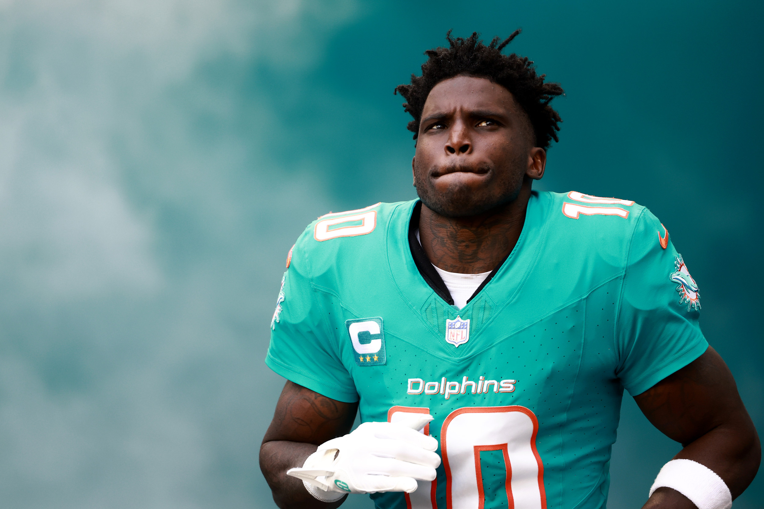 Noah Lyles Reignites Feud With Dolphins Star Tyreek Hill After Winning 60M