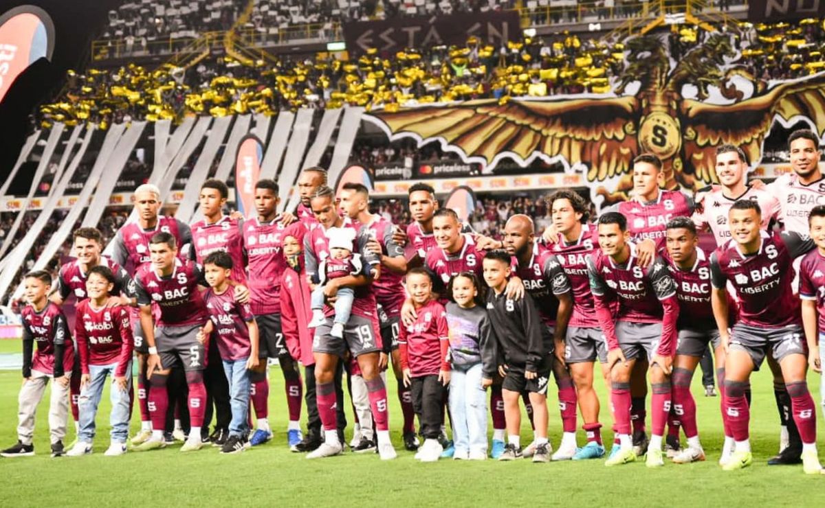 Saprissa sorprende con un refuerzo que nadie vio venir