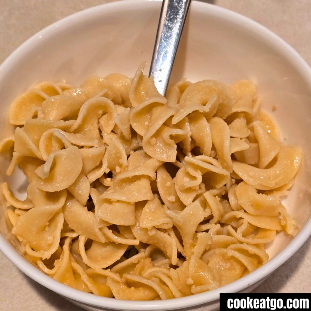 Easy Garlic Noodles Recipe!