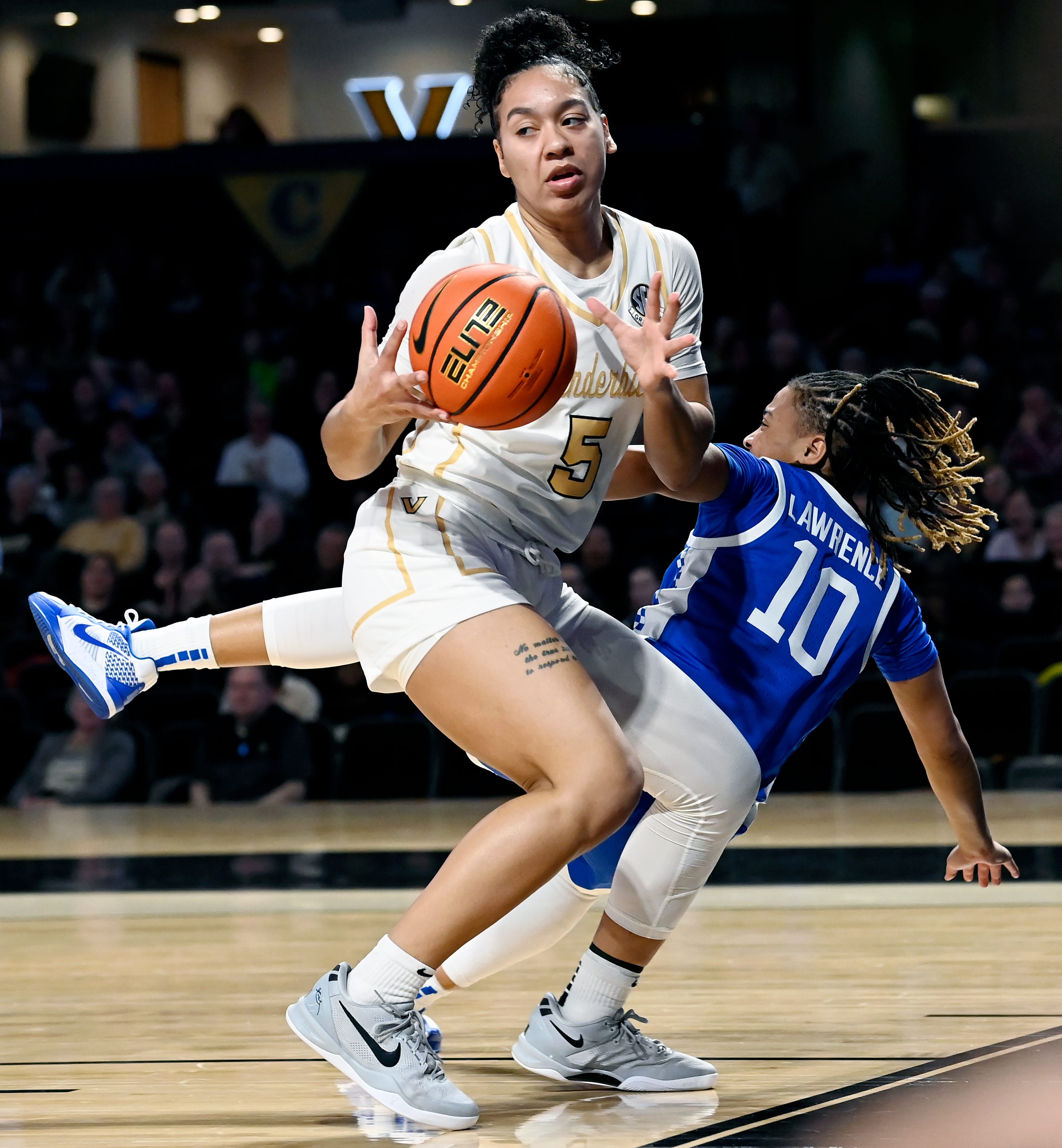 Vanderbilt women's basketball vs LSU final score: Khamil Pierre scores ...